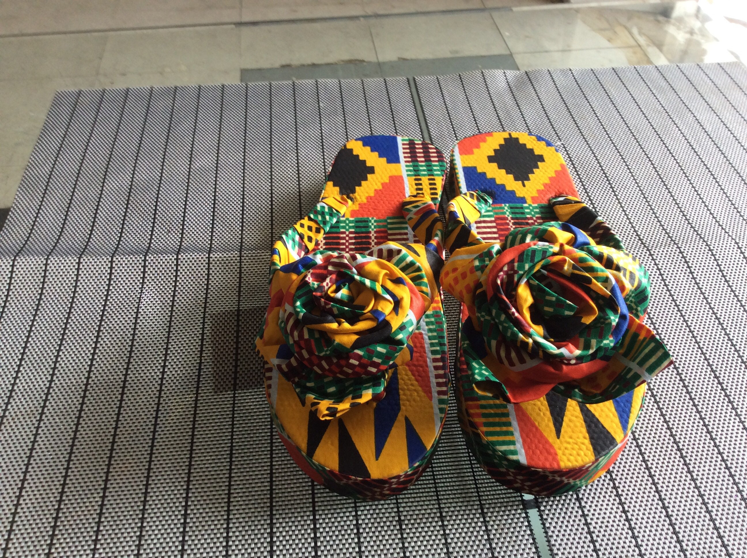 African Fabric Ankara and Kente Sandals / Flip Flops Various UK Sizes ...