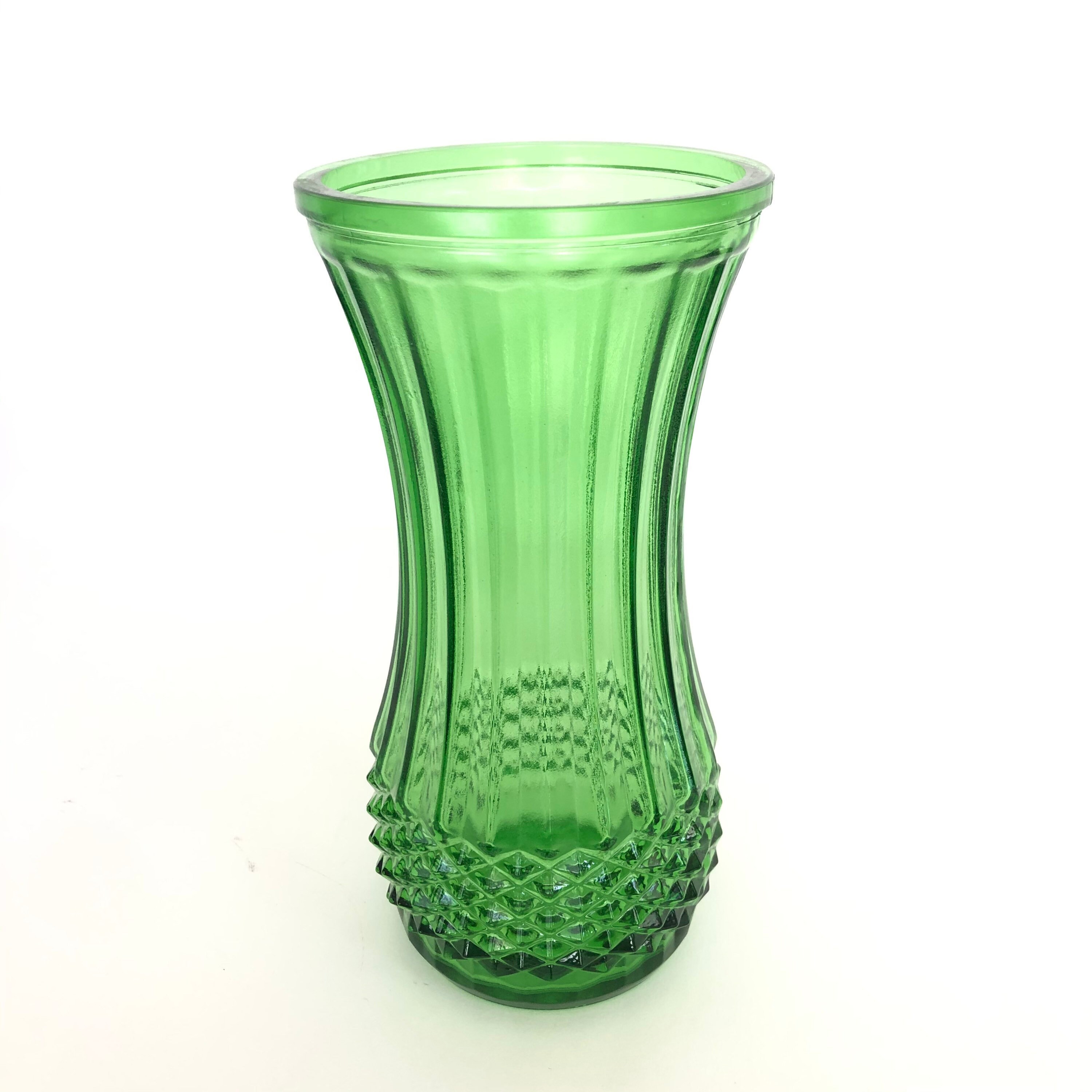 Vintage Ribbed Emerald Green Glass Bouquet Vase | Etsy