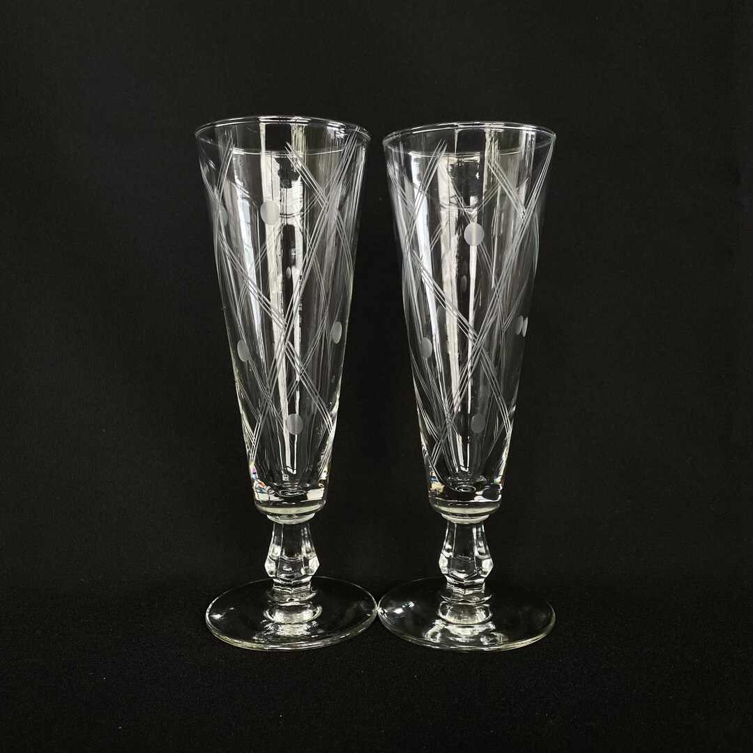 Pair of Vintage Etched Clear Glass 7oz Cocktail Pilsner Parfait Glasses ...
