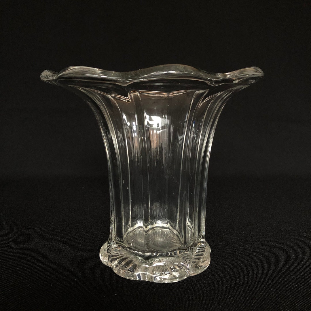 Pretty Antique Colonial Estelle Clear Glass Bouquet Vase - Higbee C1910 ...