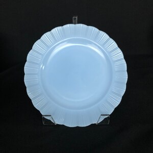 Beautiful Vintage Delphite Blue Glass 'pie Crust' Pattern Dinner Plate ...