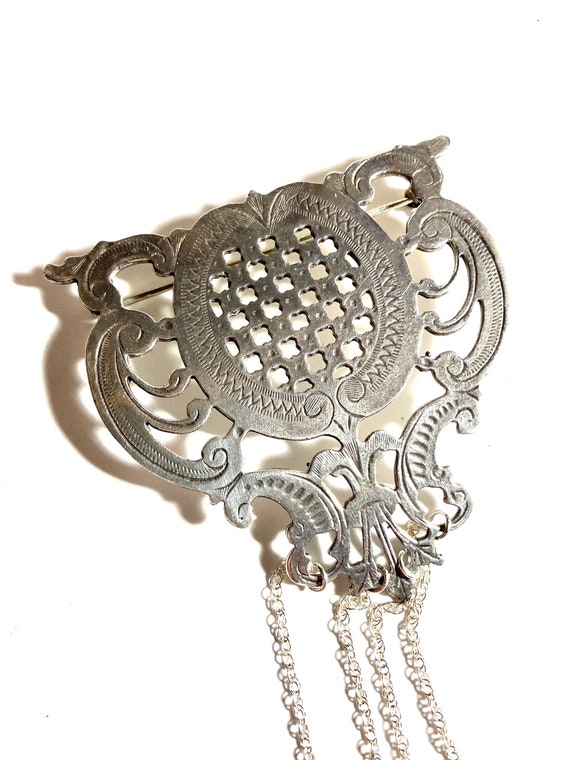 Victorian antique chatelaine sterling silver pin-broo… - Gem