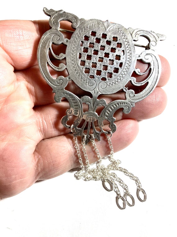 Victorian antique chatelaine sterling silver pin-broo… - Gem