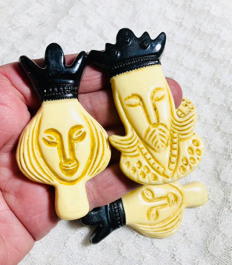 Rare Antique King & Queen Buttons. Early Plastics-cellulose - Etsy