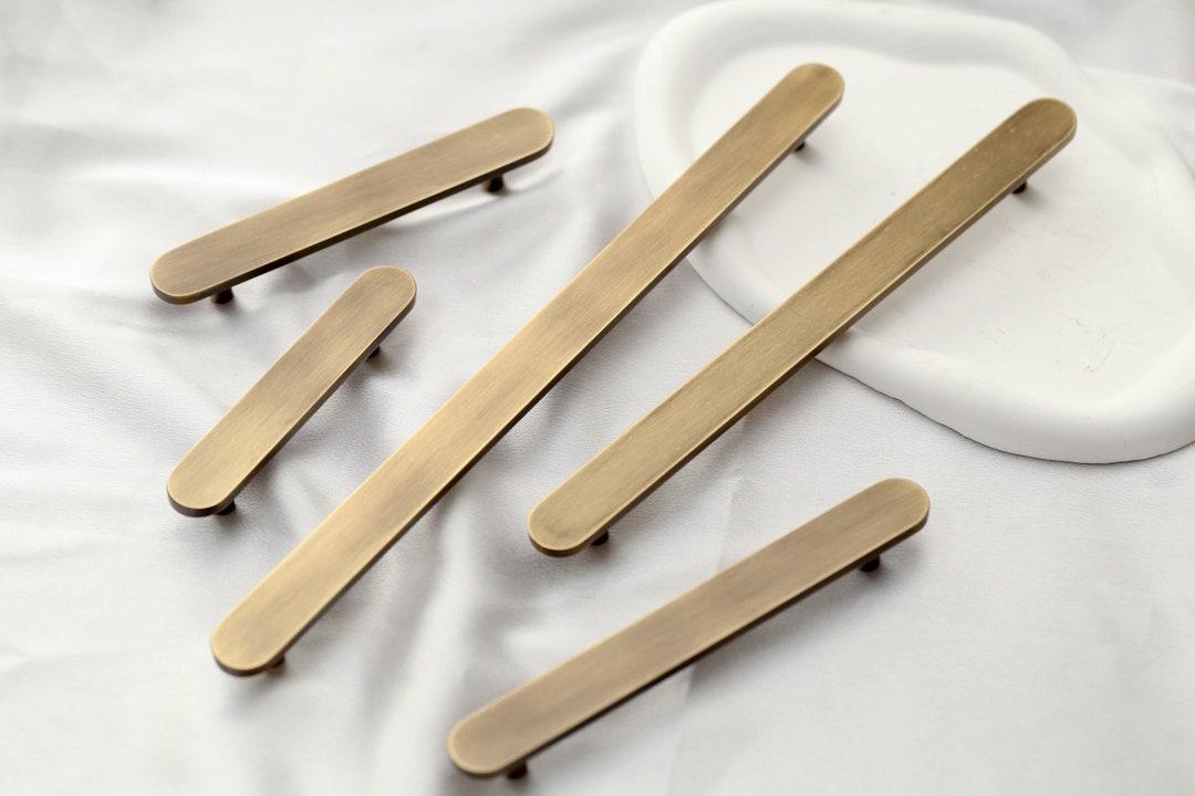 Minimalist Antique Brass Cabinet Handle Pull Knobs, Flat Drawer Knob ...