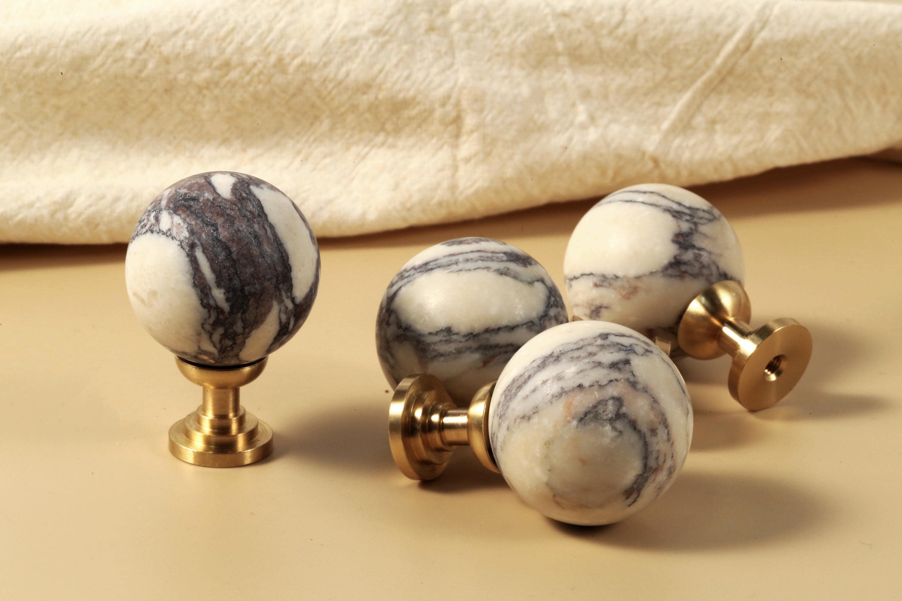 Italian Natural Marble Brass Drawer Knobs Handles Custom Engraved Black ...