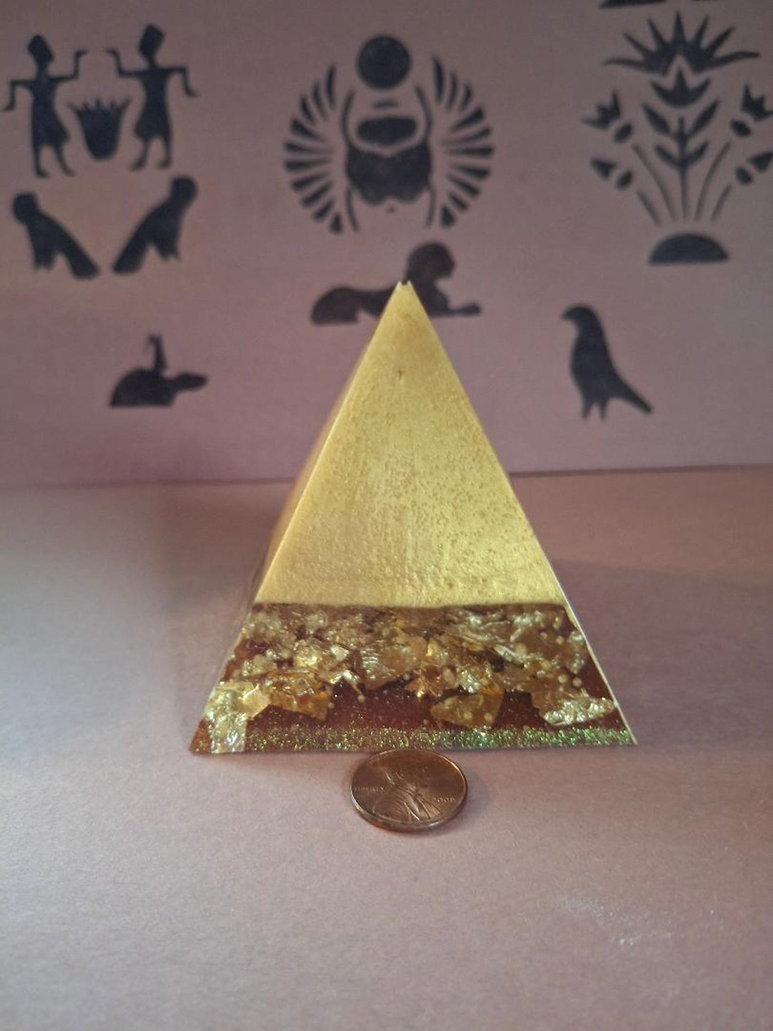 Gold Pyramid of Giza Resin Statue Hand Crafted 3 1/4" Tall Gold With ...