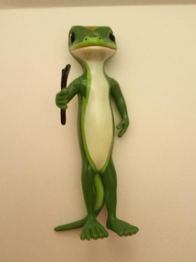 Clothes Of Geico Gecko Meme