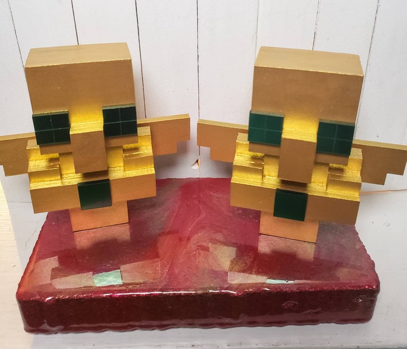 Minecraft Style Totem of Undying DIY and Finished Totem - Etsy