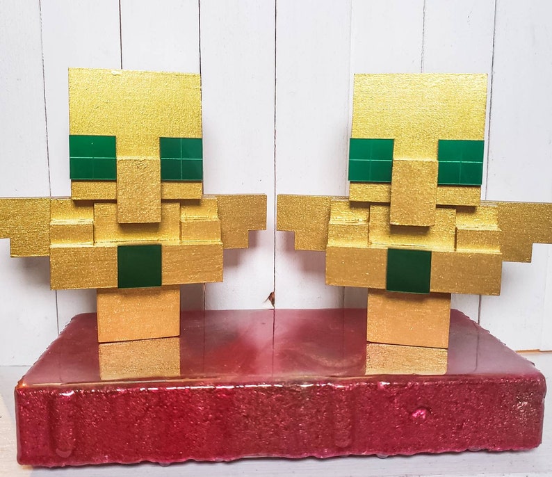 Minecraft Style Totem of Undying DIY and Finished Totem - Etsy