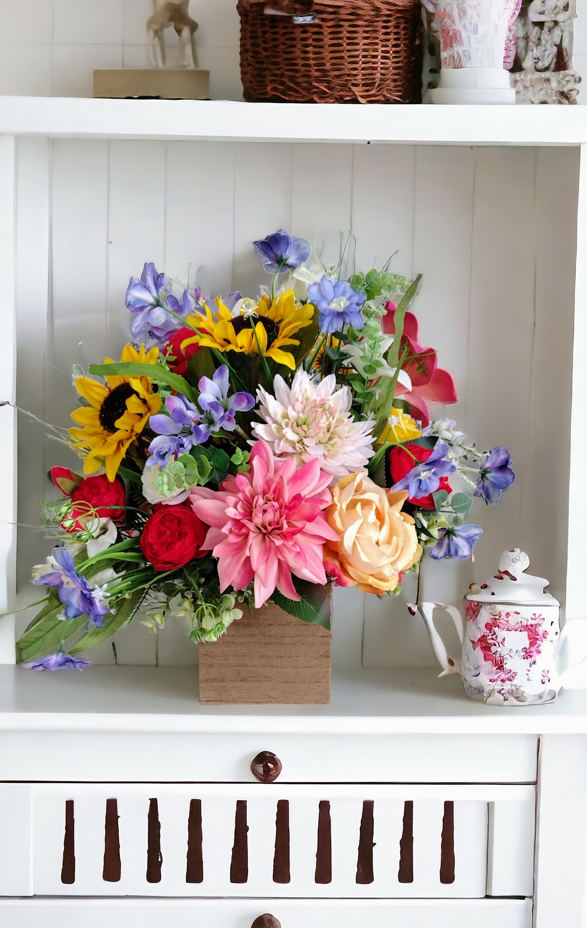 Farmhouse Flowers Arrangement, Spring Farmhouse Country Floral ...