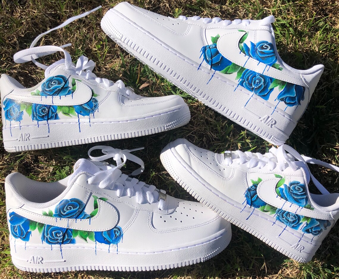 Blue Rose Cluster - Etsy