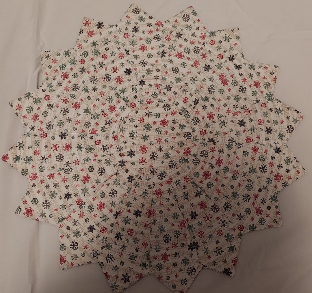 Quilted Table Topper - Etsy