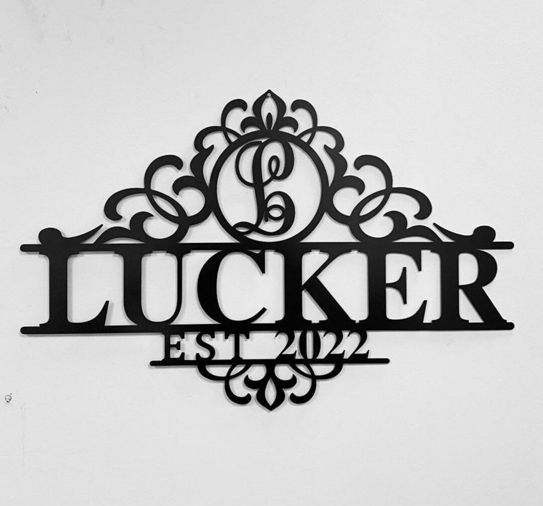 Round Personalized Metal Monogram Sign. Wedding Gift. Family Name Sign ...