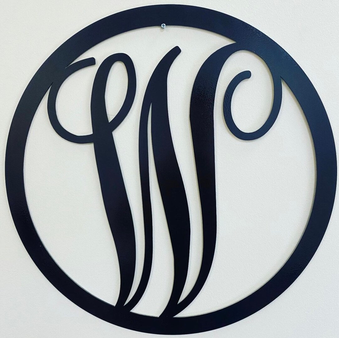 Round Personalized Metal Monogram Sign. Wedding Gift. Family Name Sign ...