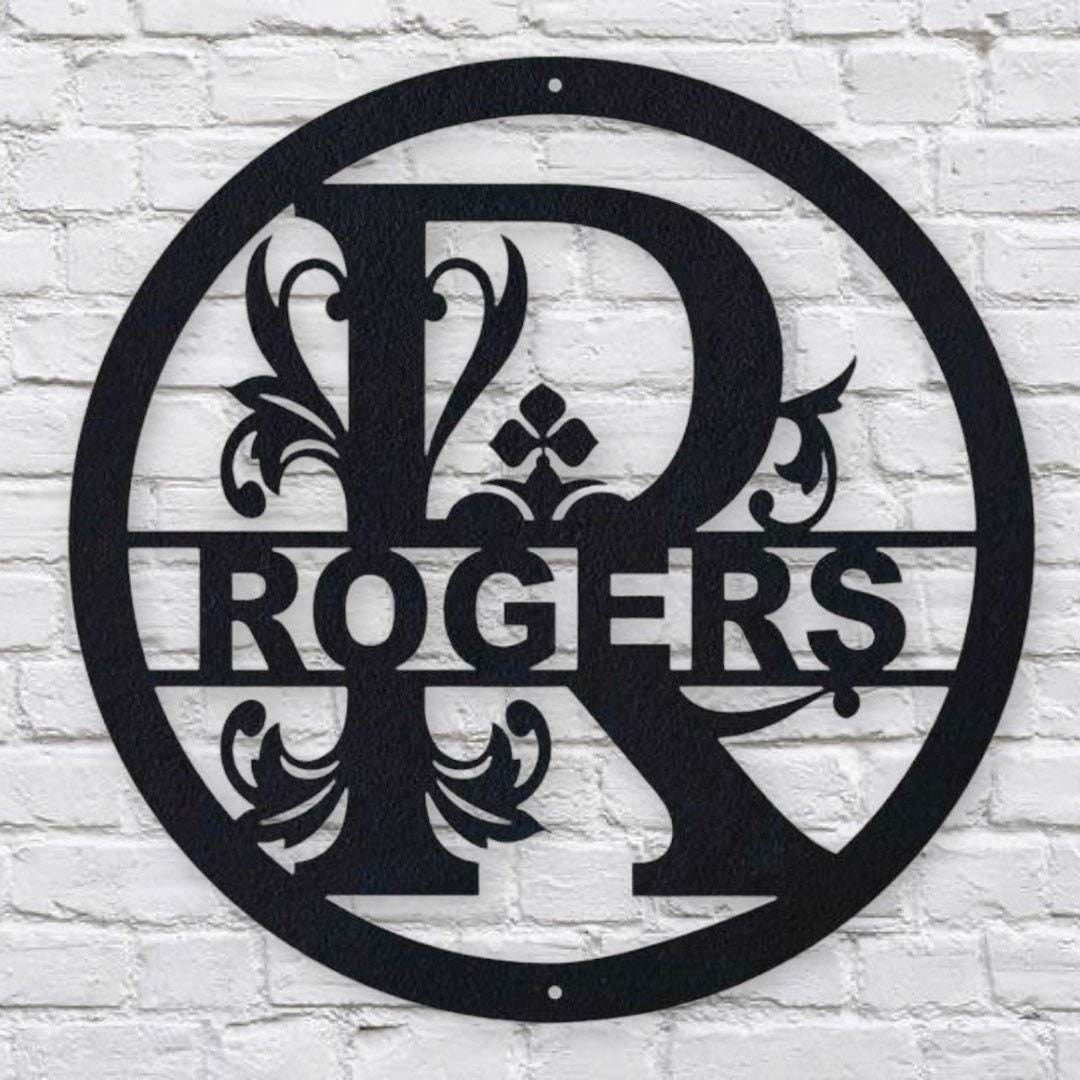 Round Personalized Monogram Sign. Wedding Gift. Family Name Sign ...