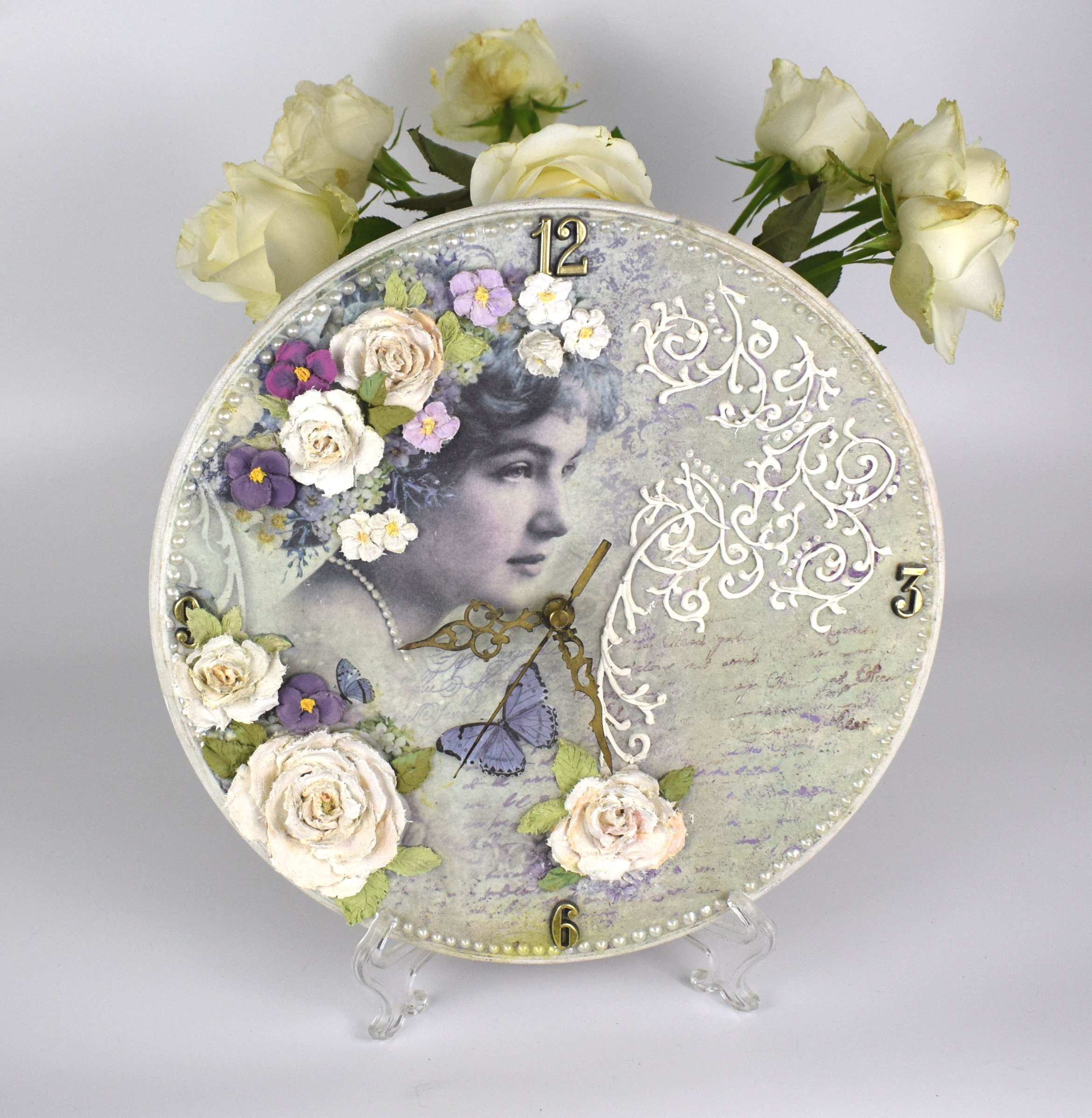 Wall Clock Romantic Style With Roses - Etsy