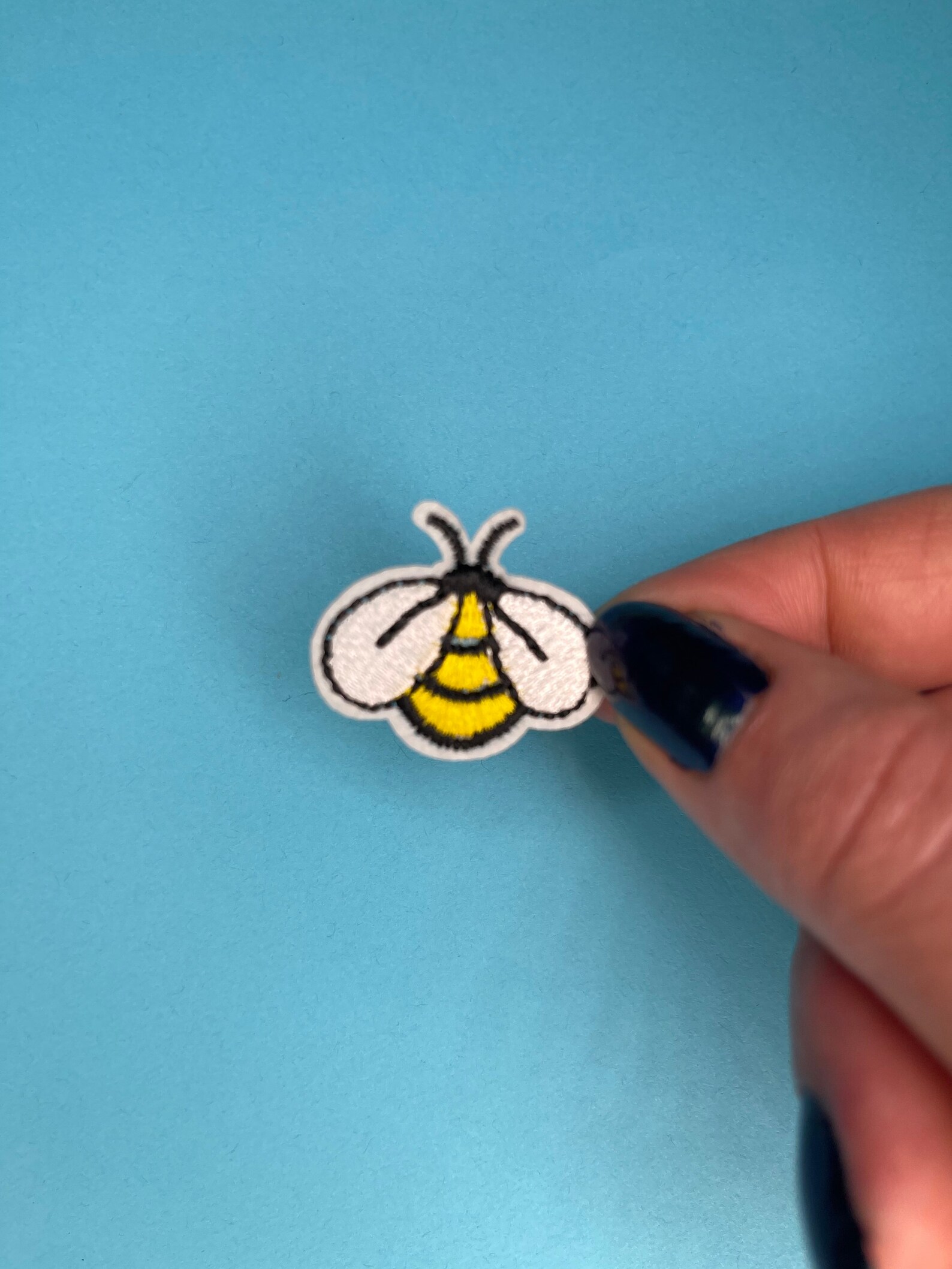 Honey Bee Patch Set of 3 Iron on Applique Bumble Bee - Etsy