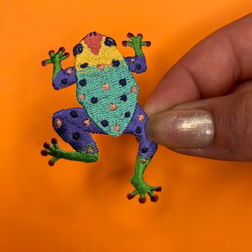 Frog Patch Flower Patch Frog Iron-on Patch Frog Embroidered - Etsy