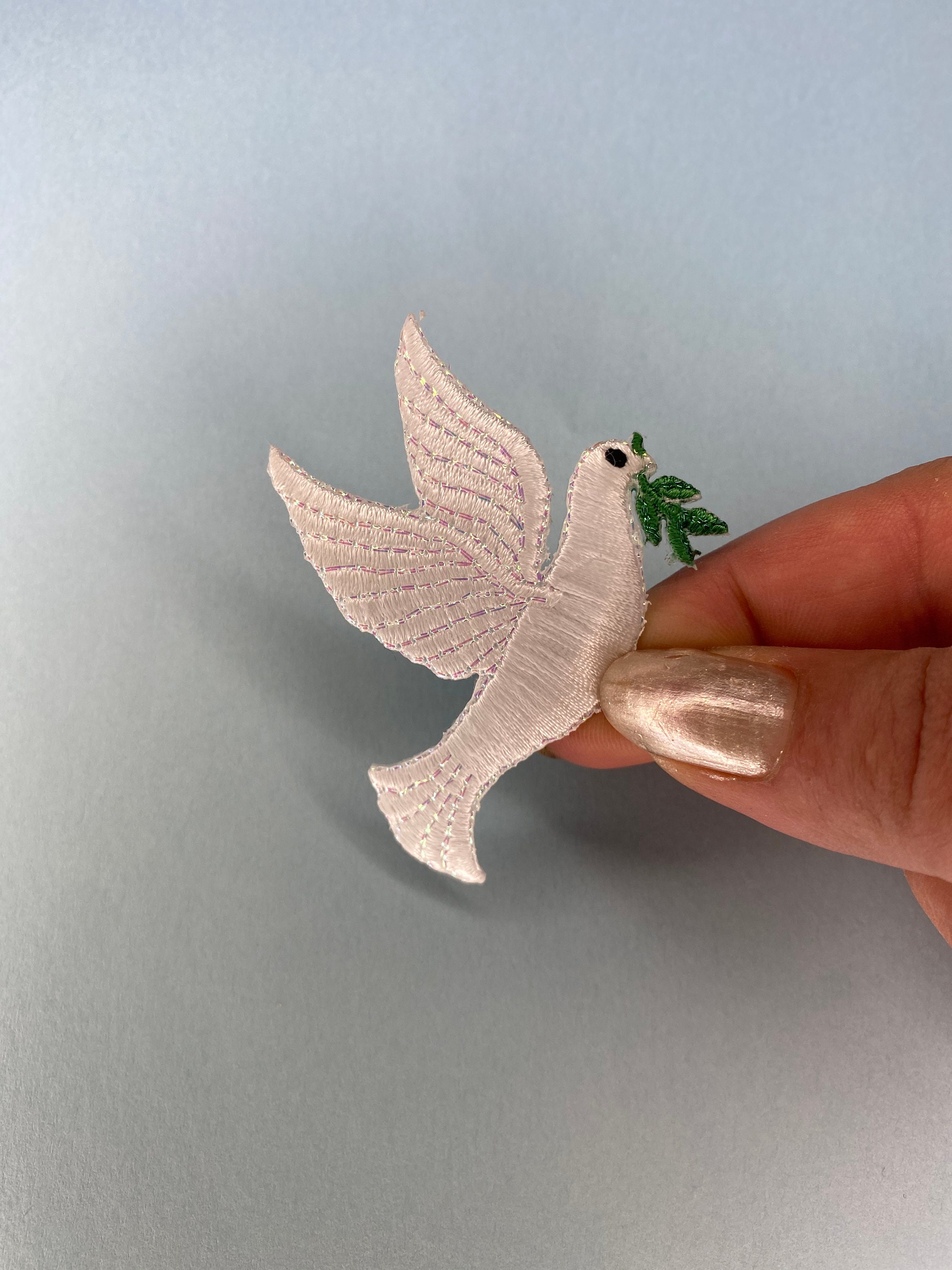 Peace Dove Patch Right Facing Iron on Appliqué - Etsy