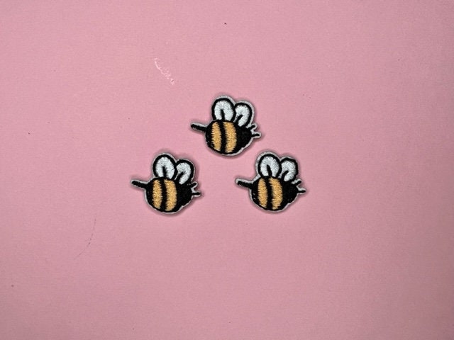 Mini Bumble Bee Patch 1/2 Inch Set of 3 Iron on Applique | Etsy
