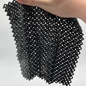 Flexi Articulated Chainmail | Chainmail Toy | Flexible Toy | Desk Toy ...
