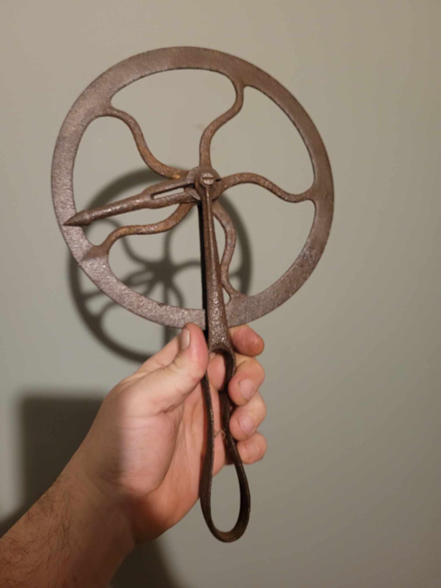 Wheelwright's Traveler Antique Cast Iron Measuring Tool - Etsy