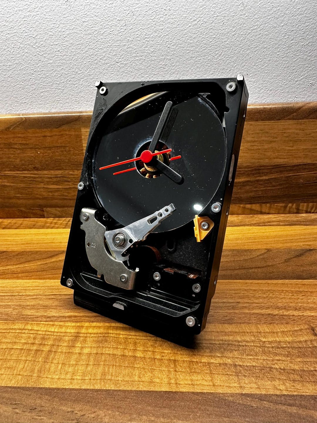 Hard Drive Clock - Unique Upcycled Desk Clock With 3d-printed Stand - Etsy