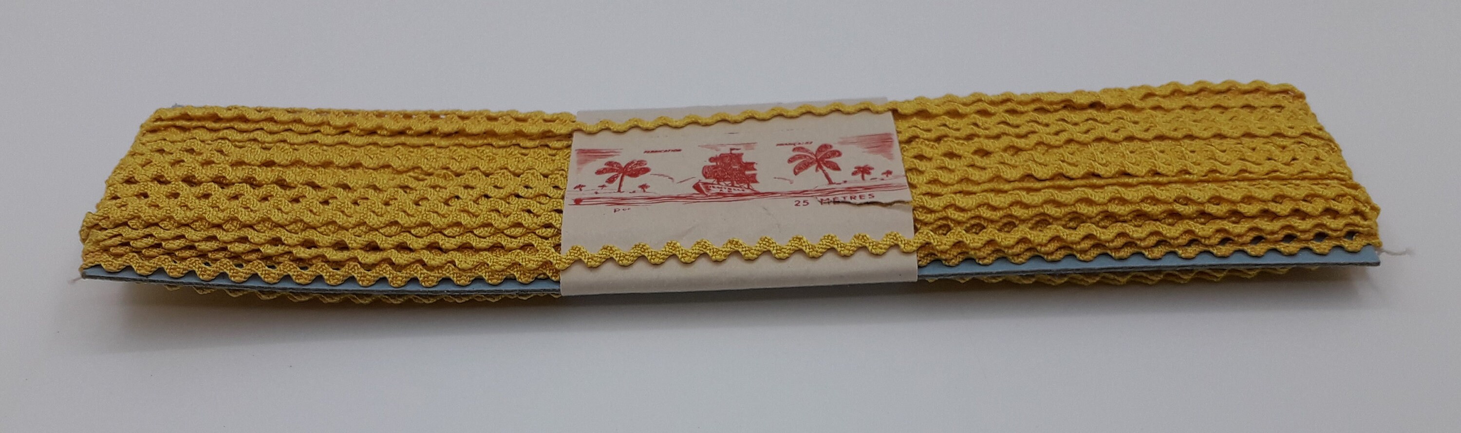 Old Lace Stripe Croquet Zig-zag Serpentine Ribbon Made in - Etsy UK