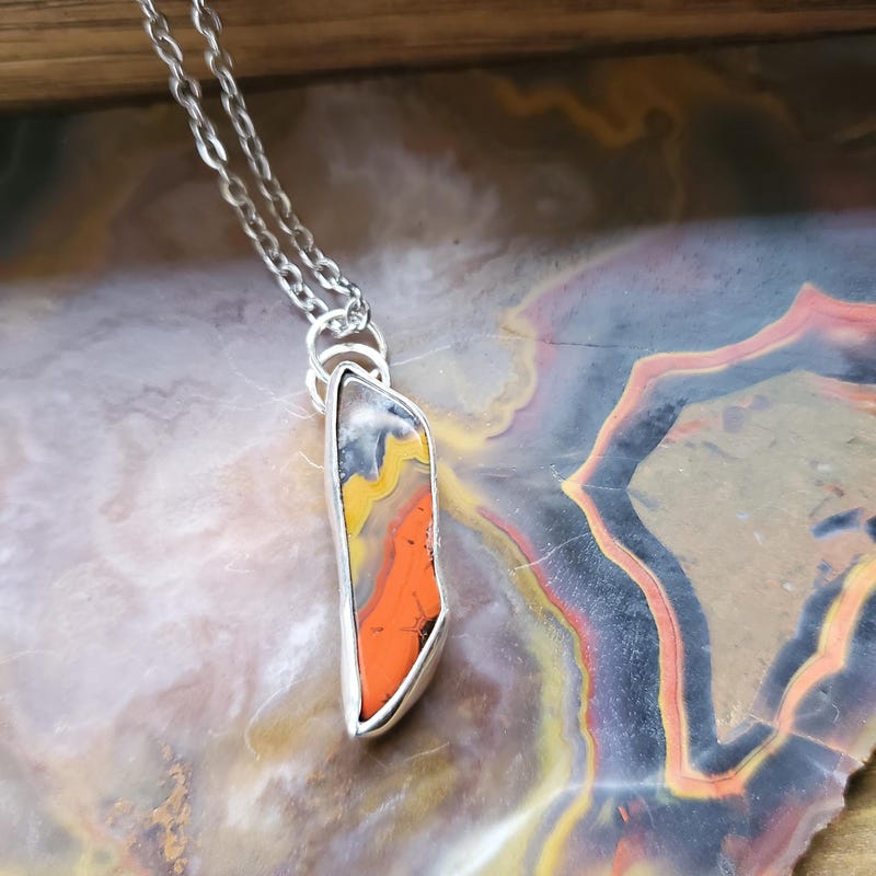 Kentucky Necklace - Etsy