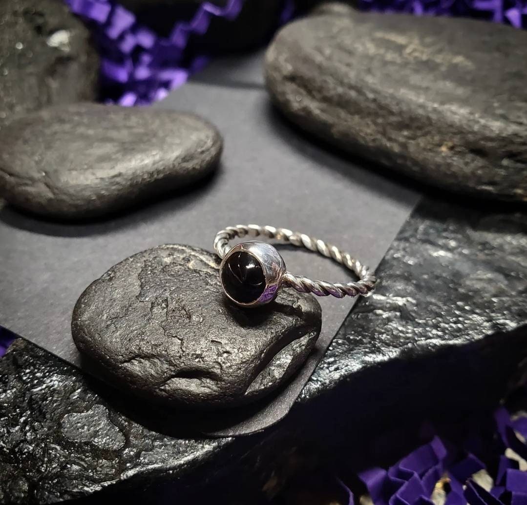 Custom Ring Coal Set in Sterling Silver - Etsy