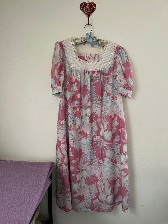 vintage house dress by - Gem