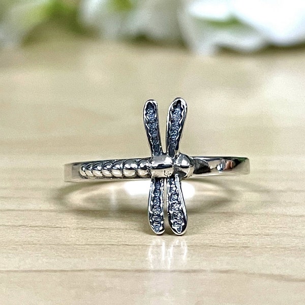 Dragonfly Ring - Etsy