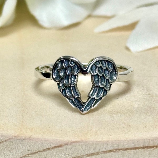 Angel Wings Ring - Etsy