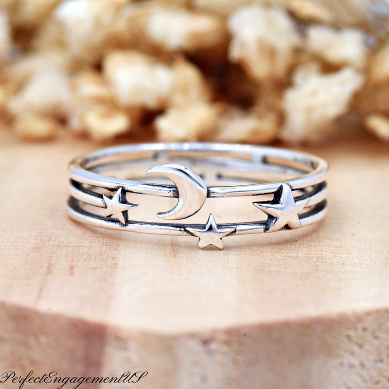 Moon and Stars Ring - Etsy