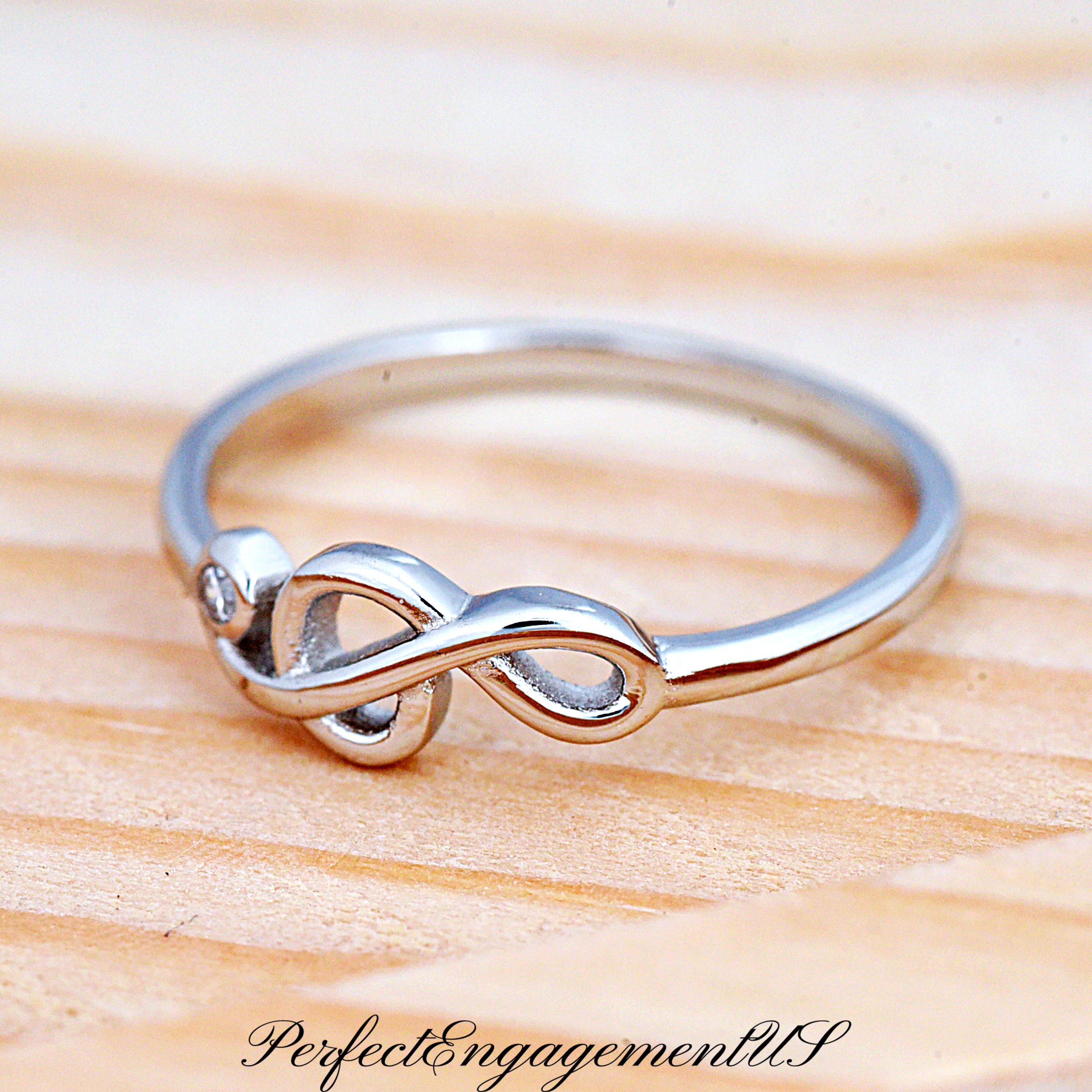 Music Notes CZ Silver Ring | Solid 925 Sterling Silver Musicians Symbol ...