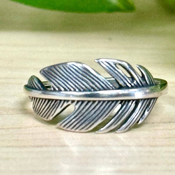 Feather Ring - Etsy