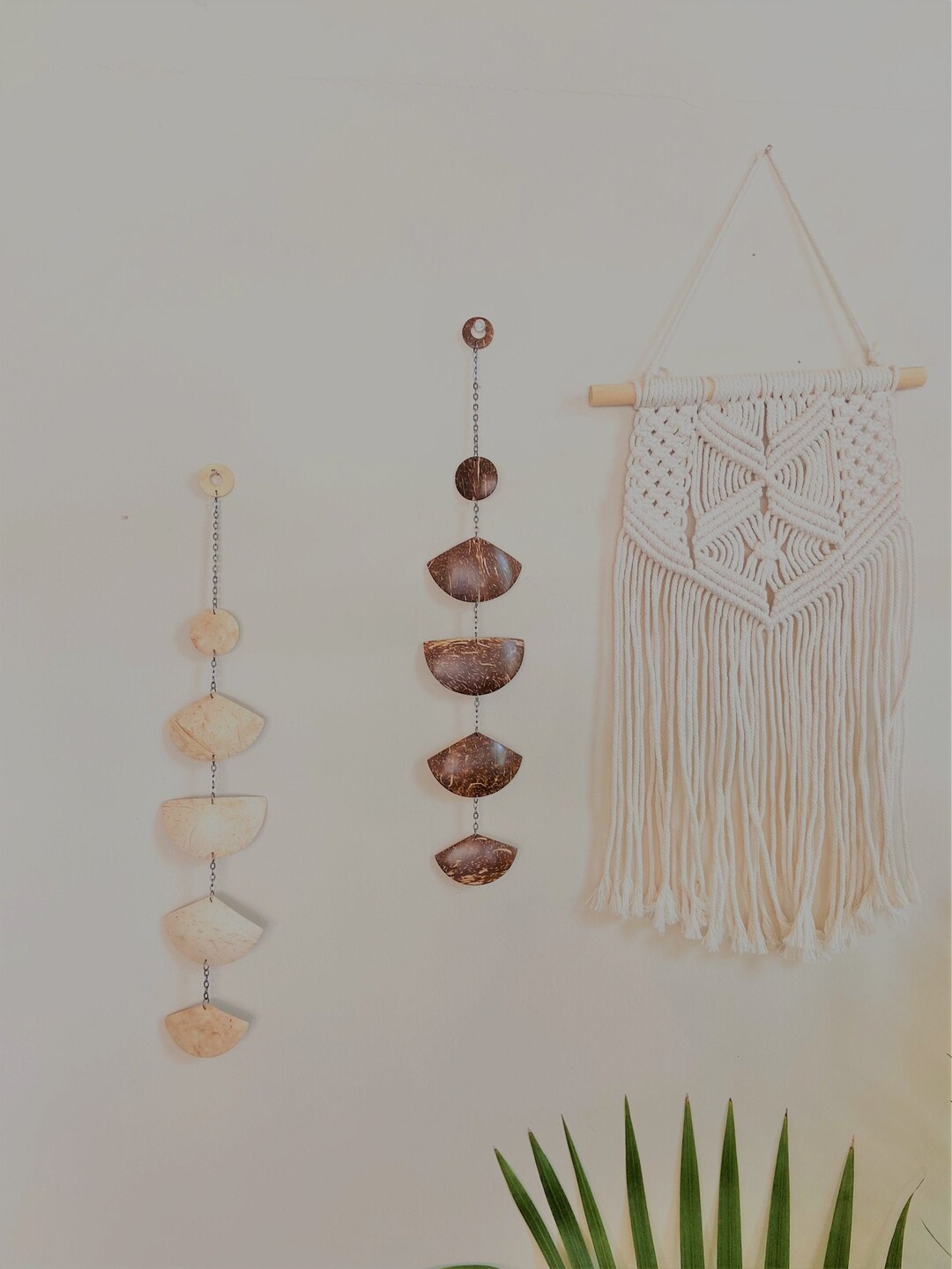 Coconut Shell Wall Hanging Set: Minimalist Boho Decor - Etsy