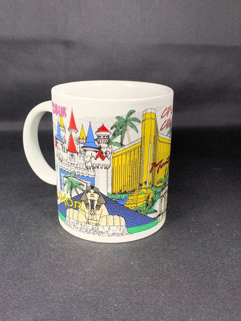 Las Vegas Landmarks Coffee Mug, Welcome to Las Vegas Sign, Circus ...