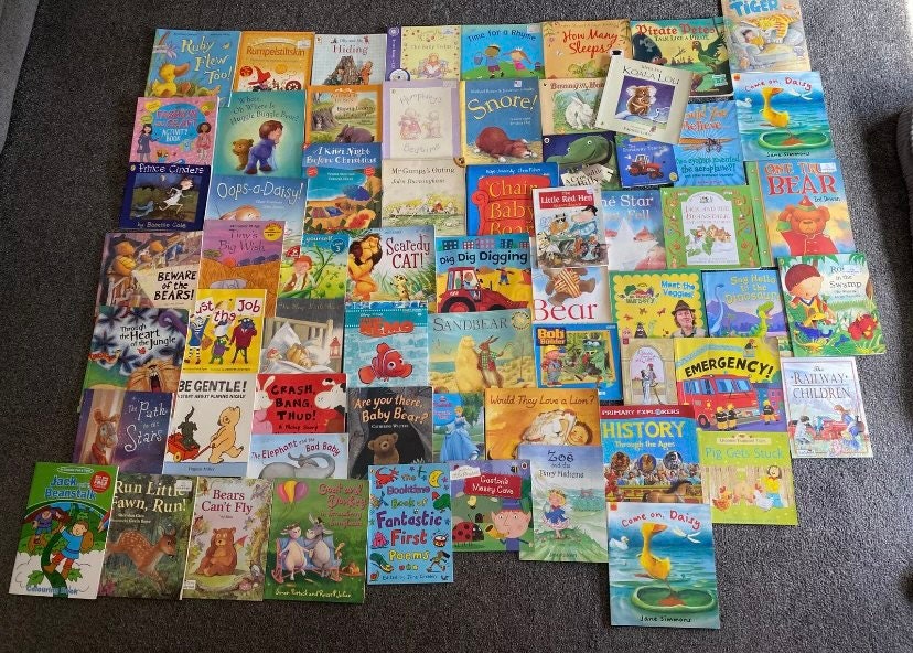 10 Xchildrens Mystery Book Bundle, Birthday Gift Nursery Child Minder ...