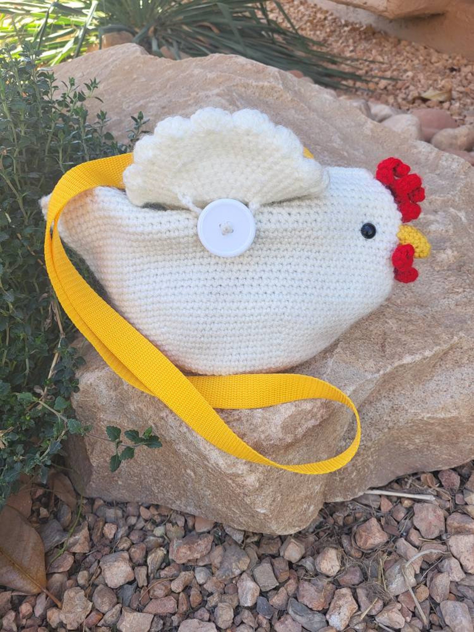 Crochet Chicken Bag With Button Closure and Strap // Handmade - Etsy