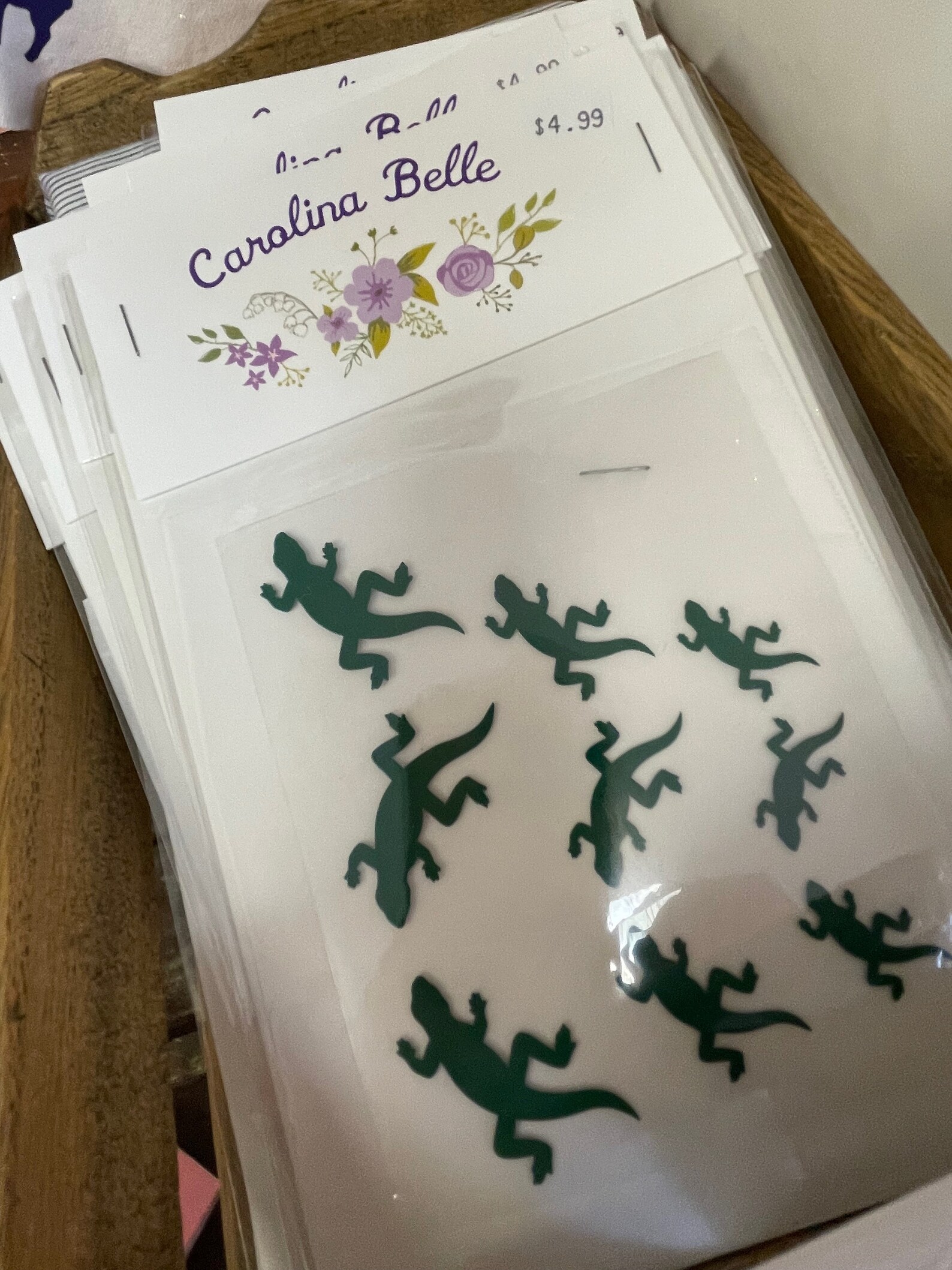 Quick Fix Repair Vinyls for Holes in Clothing or Decorating Clothing ...