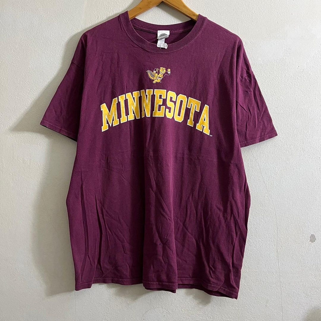 Vintage Minnesota Gophers T-shirt - Etsy