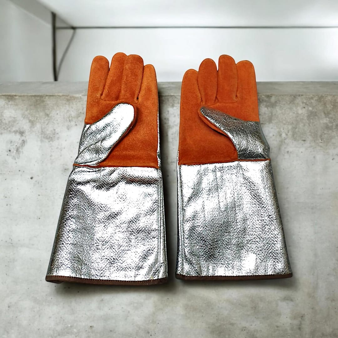 Aircraft Fire Protection Gloves Aviation Memorabilia Boeing Airbus ...