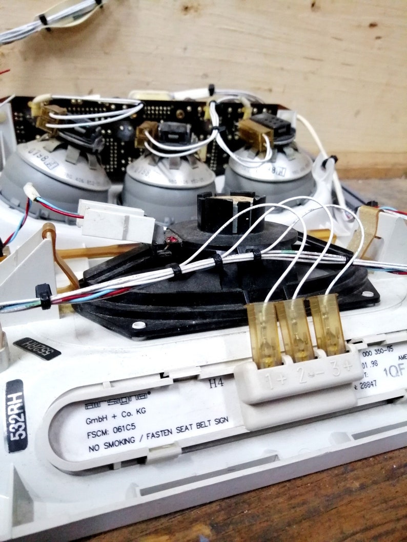 Original Airbus A330/A340 Passenger Service Unit PSU Panel - Etsy