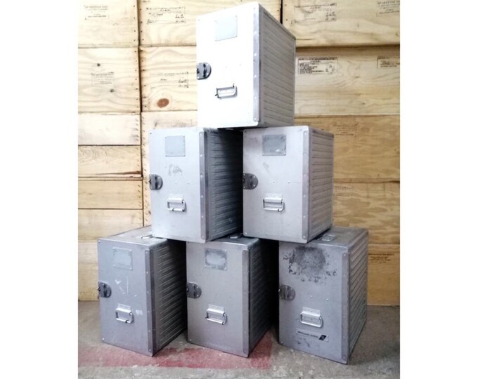 Last Piece - Brussels Airlines - Original Airline Large Unit Box ...