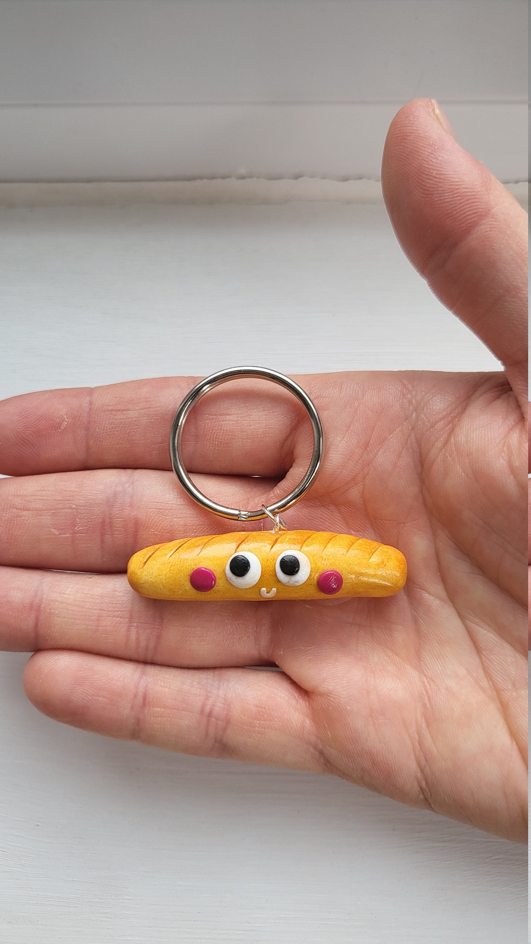 Kawaii Baguette Keyring, Cute Bread Keychain, Polymer Clay Food Keyring ...