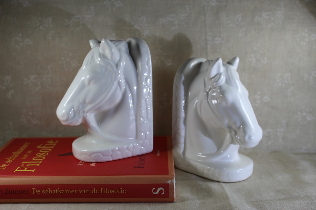 Horse Bookends, White Ceramics Vintage Images of Horses, Bookends White ...