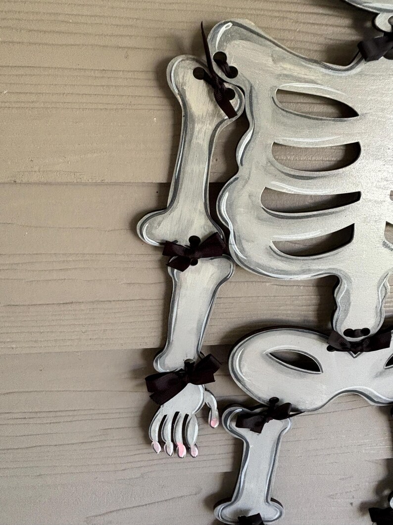 Skeleton Door Hanger - Door Hanger - Cute Halloween Decor - Fall Decor ...