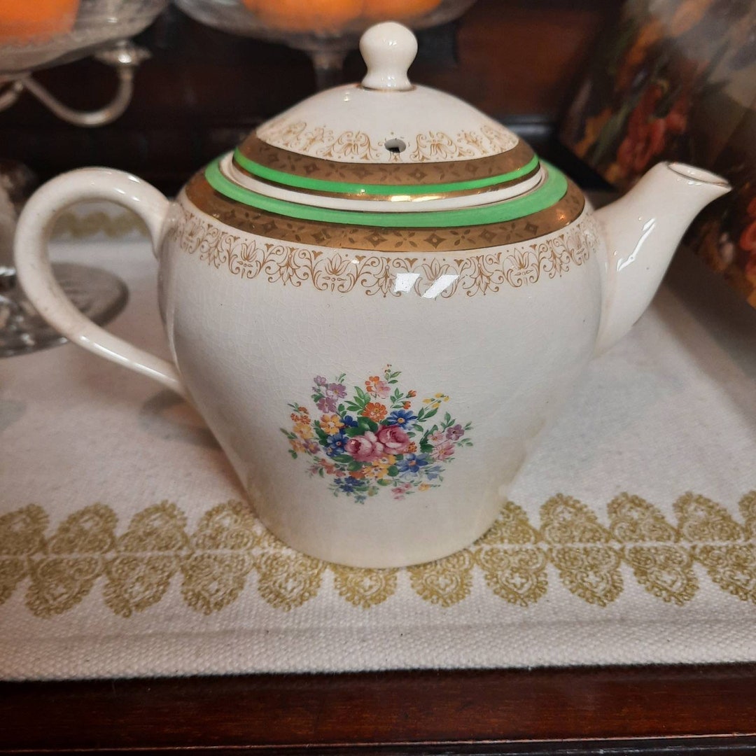 Vintage Tea Set 1940s English Porcelain Tea Set Green Floral Tea Pot ...